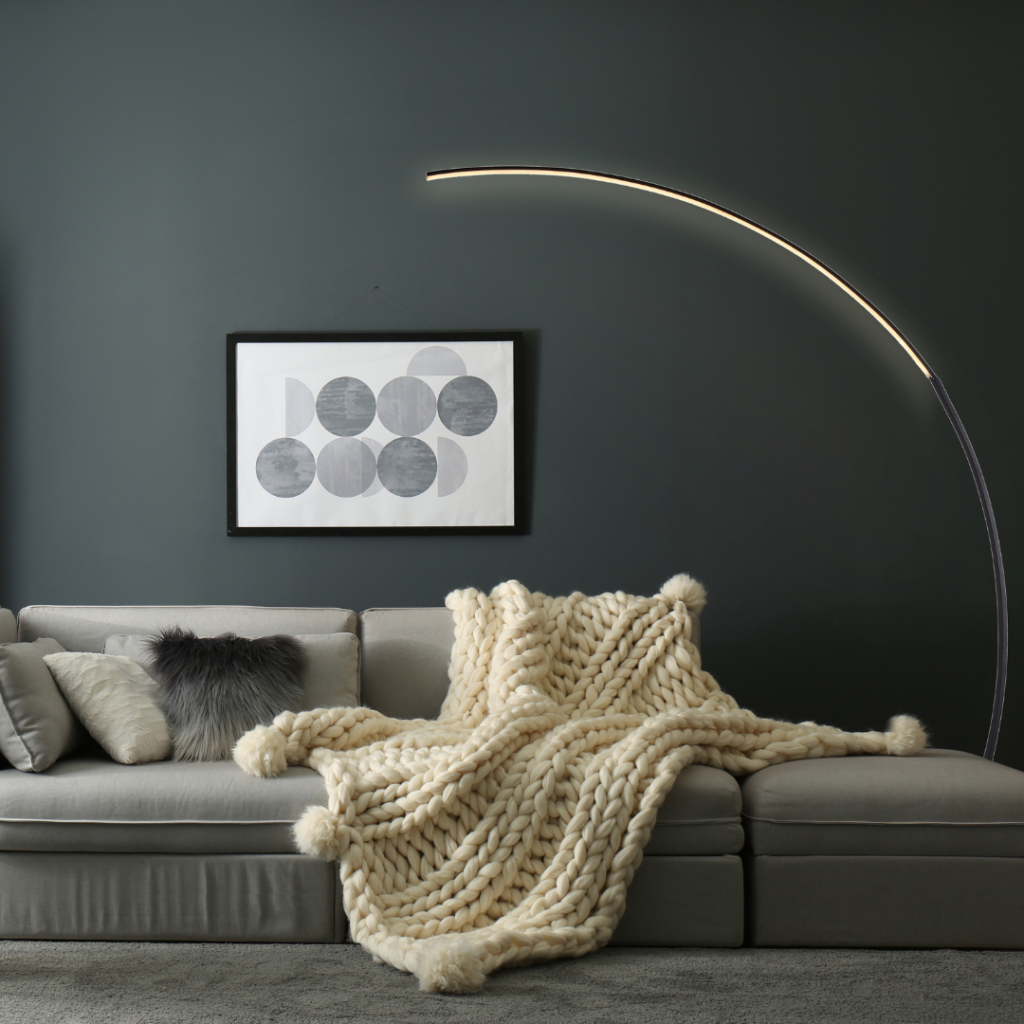 Lampara para piso LED en forma de Arco 28W | Lumistore